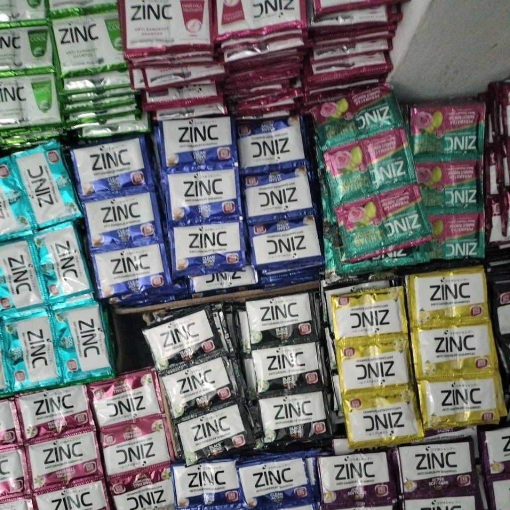 Jual Sampo zinc 4 renteng/48 double sachet mixwarna | Shopee Indonesia