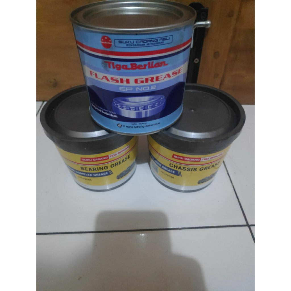 Jual grease stempet tiga berlian untuk kendaraan Mitsubishi dan fuso ...