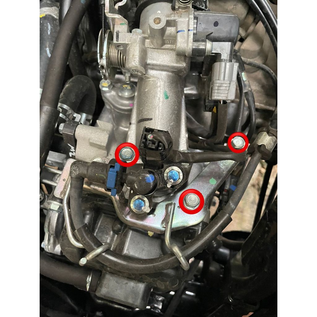 Jual BAUT BREKET SELANG INJECTOR BAWAH ( 3 BAUT ) MODEL SPIRAL PCX ...