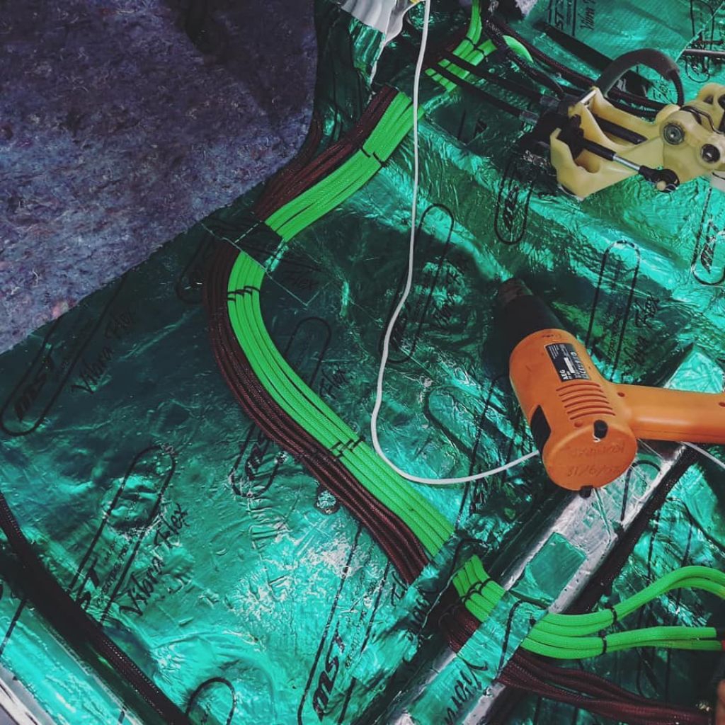 Jual Braided Cable Sleeve 4mm Blue - Pembungkus Kabel - Snake Skin ...