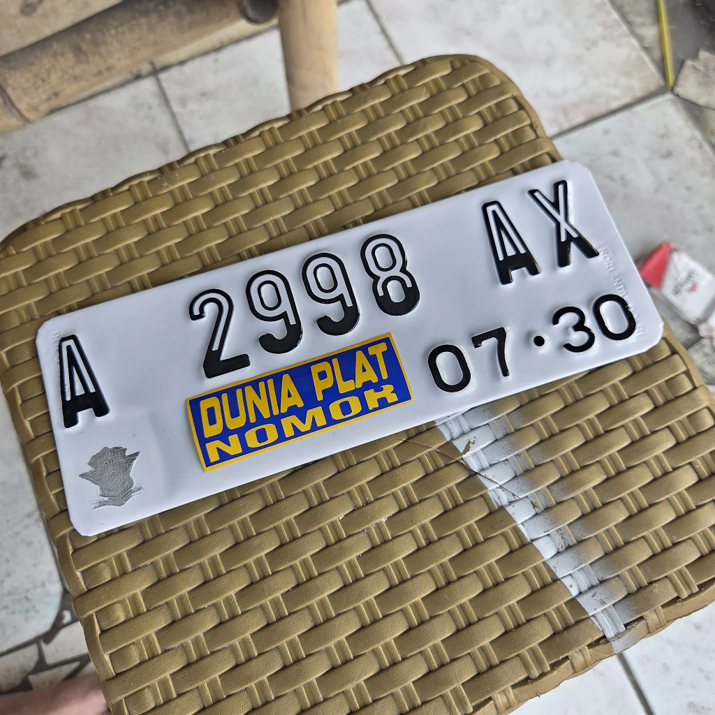 Jual pelat motor baut tanam dobble plat font farian lambang timbul asli ...