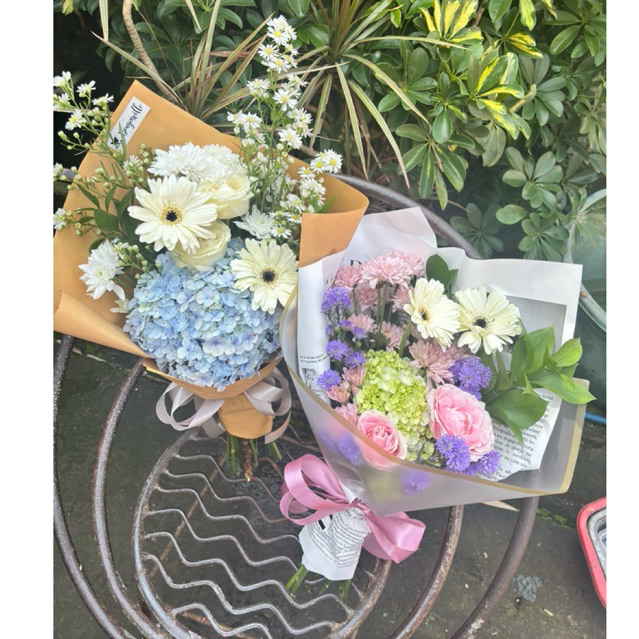 Jual simple bouquet hydrangea mix buketbunga wisuda buketbunga simple ...
