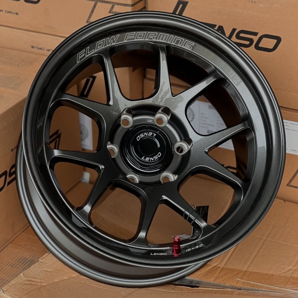 Jual Velg Original Lenso Venom 6 Ring 18 Lebar 9 Pcd 6 x 139.7 Et 0 ...