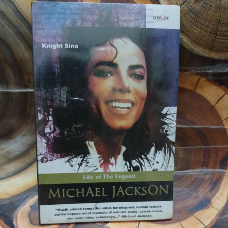Jual BUKU MICHAEL JACKSON : Life of The Legend by Knight Sina ORIGINAL ...
