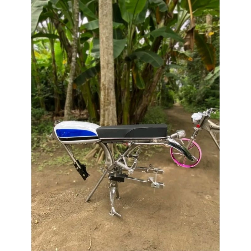 Jual BODY SET CB 100 FULL TATANAN REPRO NGATASI | Shopee Indonesia