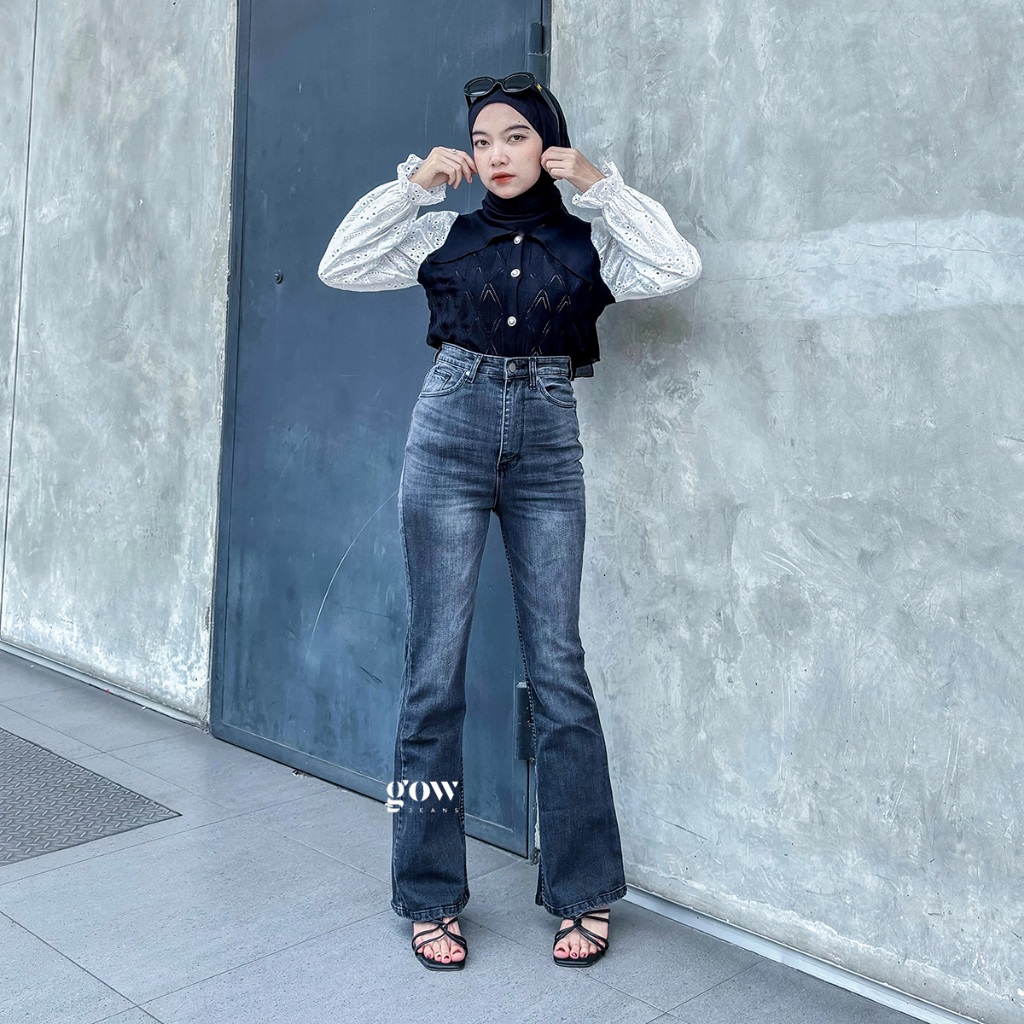 Jual GOWJEANS - Ciara Highwaist Cutbray Jeans Stretch Black Wash Celana ...
