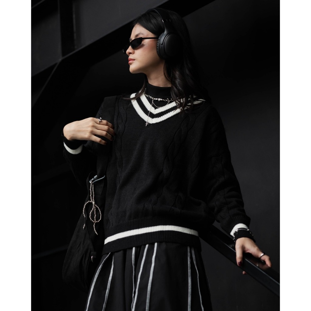 Jual Myrubylicious GAELDA SWEATER | ATASAN WANITA | BLOUSE | Shopee Indonesia