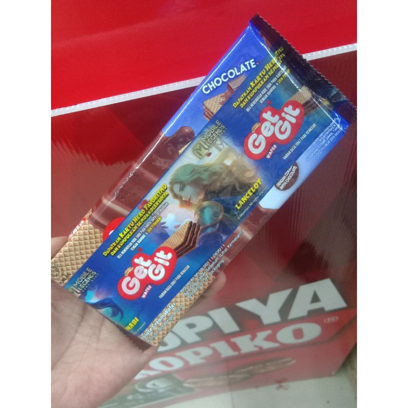 Jual Sobisco Get Git wafer 102g coklat, BBQ ko sapi panggang & keju ...