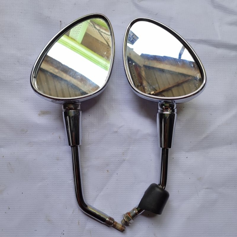 Jual spion vespa sprint iget original copotan | Shopee Indonesia