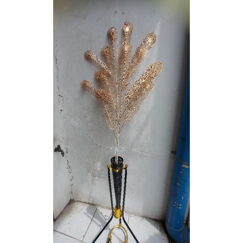 Jual EKOR MERAK PLASTIK GOLD X5 (daun,bunga) (EQ 007 BA) | Shopee Indonesia