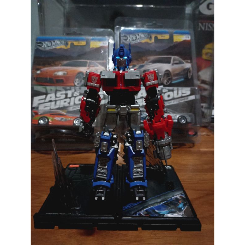 Jual blokees Transformers rotb Optimus prime classic class | Shopee ...