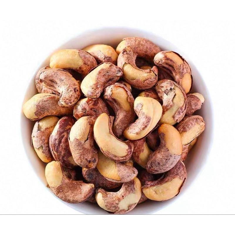 Jual Kacang Mede panggang dengan Kulit ari | Cashews roasted | kacang ...