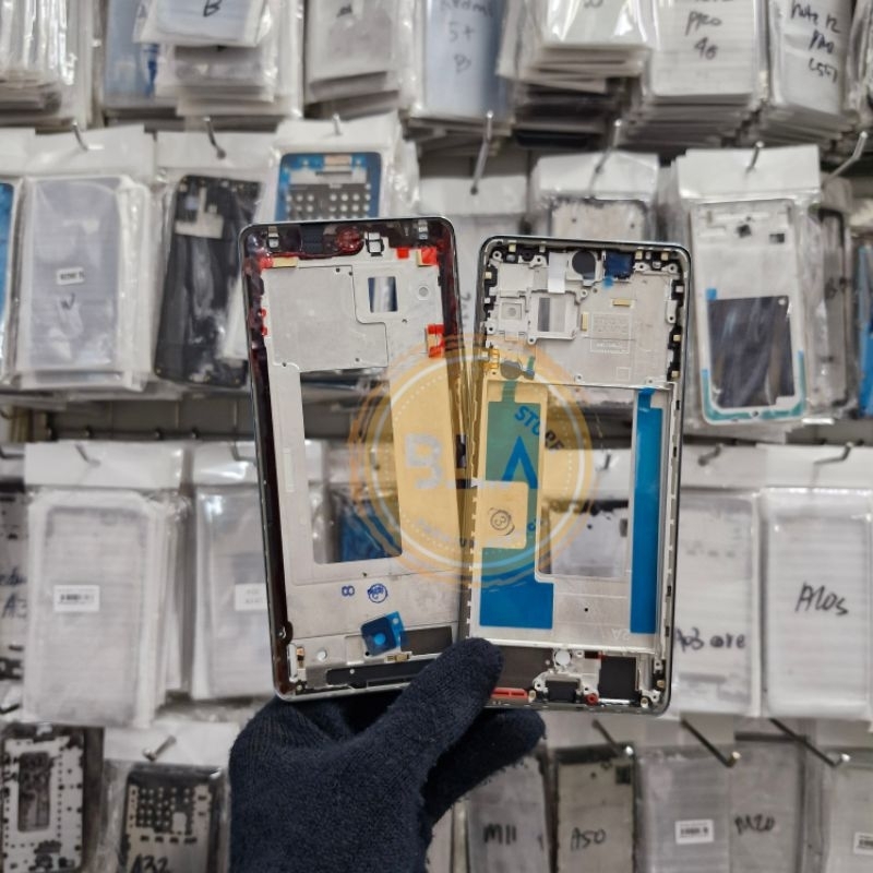 Jual FRAME LCD / TULANG TENGAH / MIDDLE FRAME For Vivo V30 / V30 Pro 5G ...