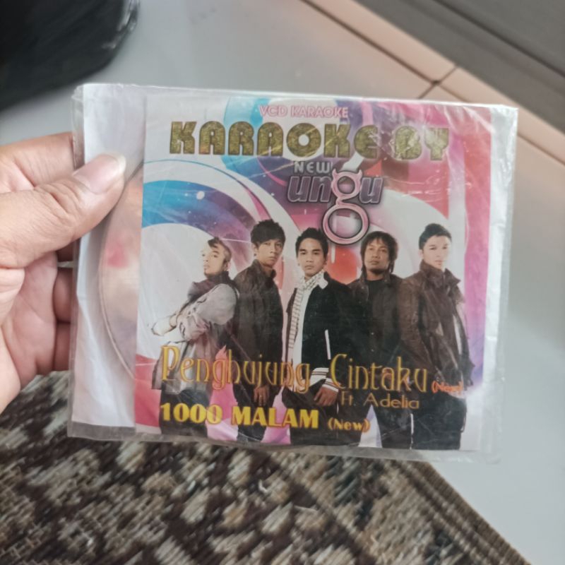 Jual VCD Karaoke Jadul Ungu band - Album Kompilasi - barang bekas - ADA BONUS | Shopee Indonesia