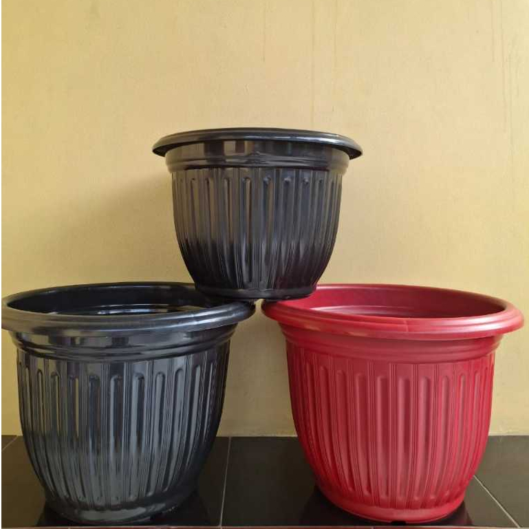 Jual Pot Hitam 40 Panda / Pot Bunga / Pot Belimbing 40 / Pot Murah ...