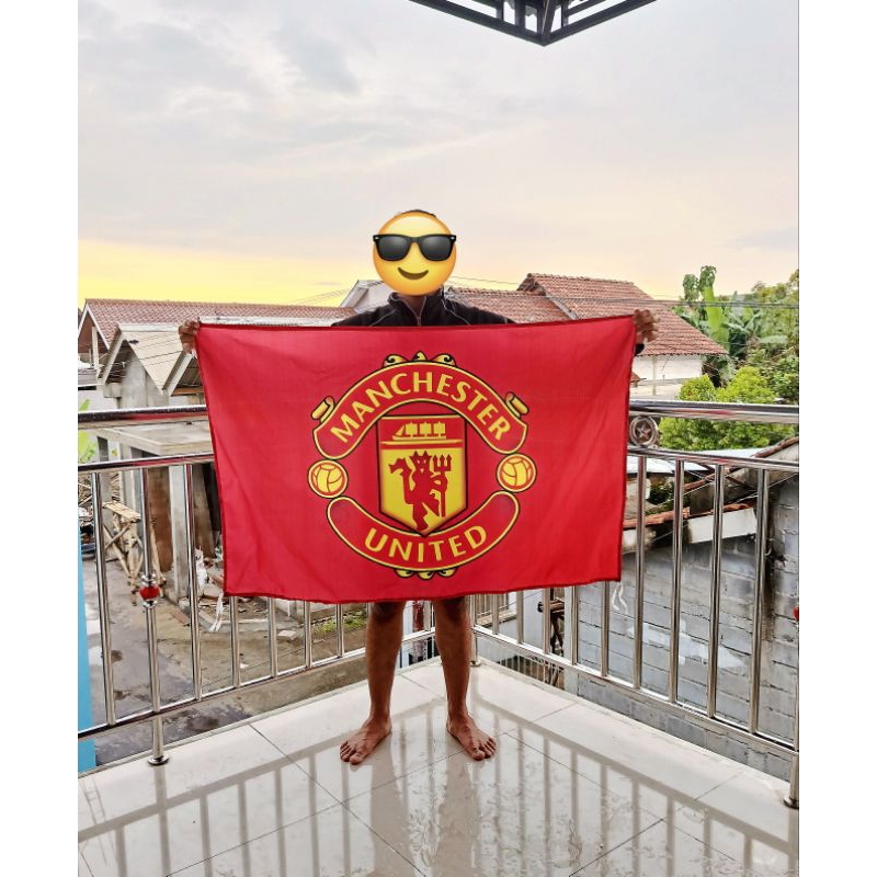 Jual Bendera Manchaster United Ukuran 90x60 , Hiasan dinding MU ...