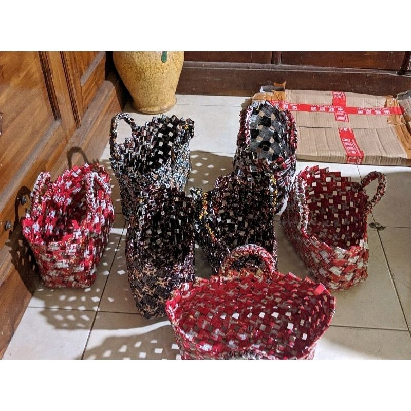Jual Tas Hantaran / Tas Plastik / Tas dari bungkus kopi / Tas Daur ...