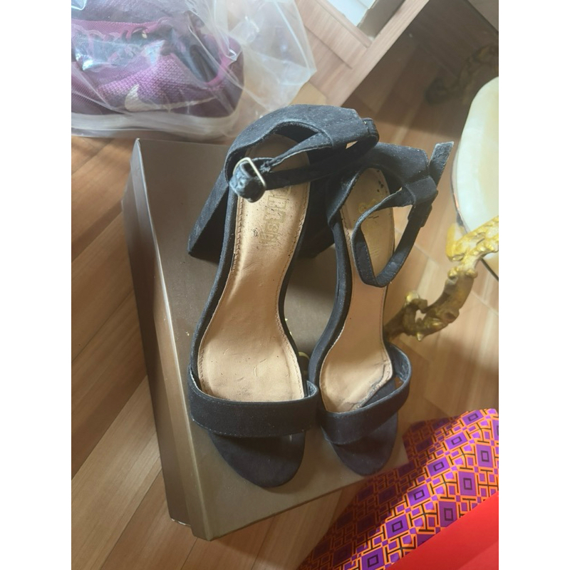 Jual heels tapak tahu (black) | Shopee Indonesia