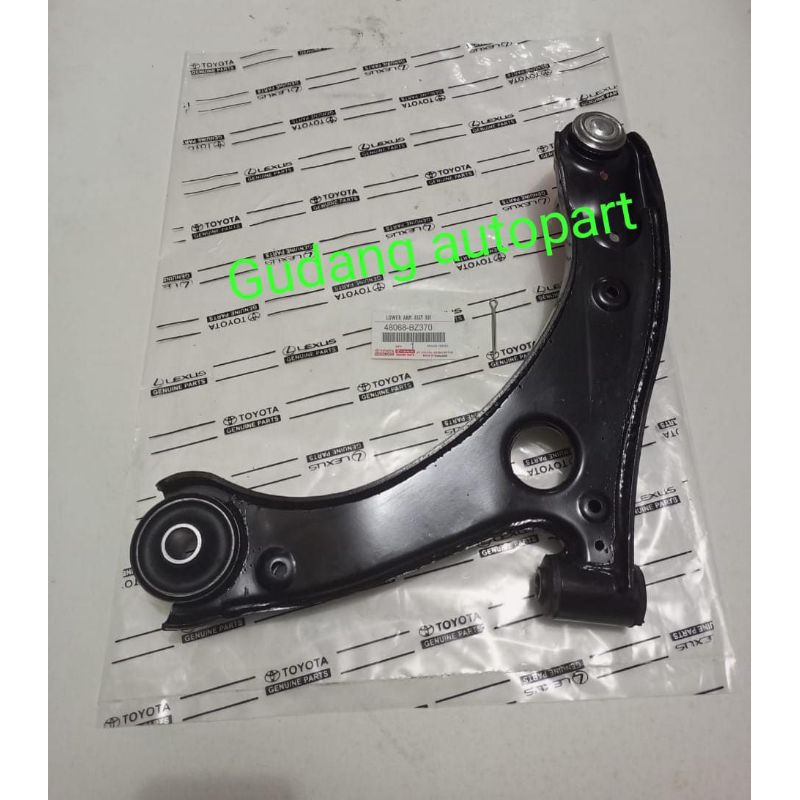 Jual LOWER ARM ASSY RH TOYOTA AGYA / AYLA (48068-BZ370) | Shopee Indonesia