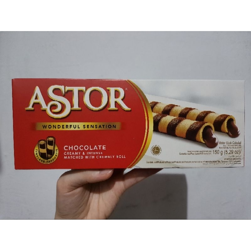Jual ASTOR CHOCOLATE ROLL 150GR WAFER STICK COKLAT | Shopee Indonesia