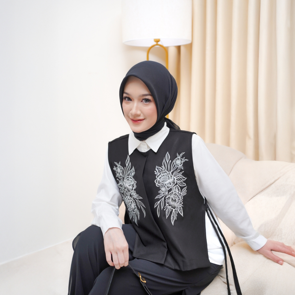 Jual DEARLYF - KALUNA - VEST - OOTD - OUTER - OUTFIT - WANITA - ELEGANT ...