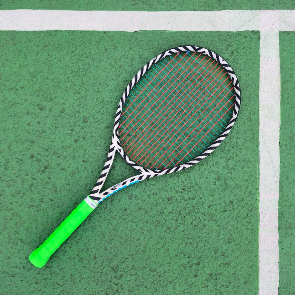 Jual RAKET TENIS BEKAS WILSON ULTRA 100UL BOLD EDITION 100'/277gr/16x19 ...