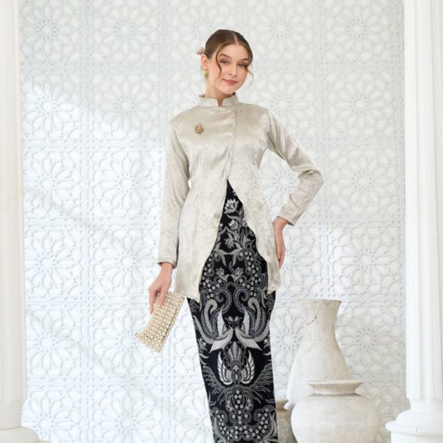 Jual Kebaya Janggan Silk Emboss / Baju Kondangan Klasik / Kebaya ...