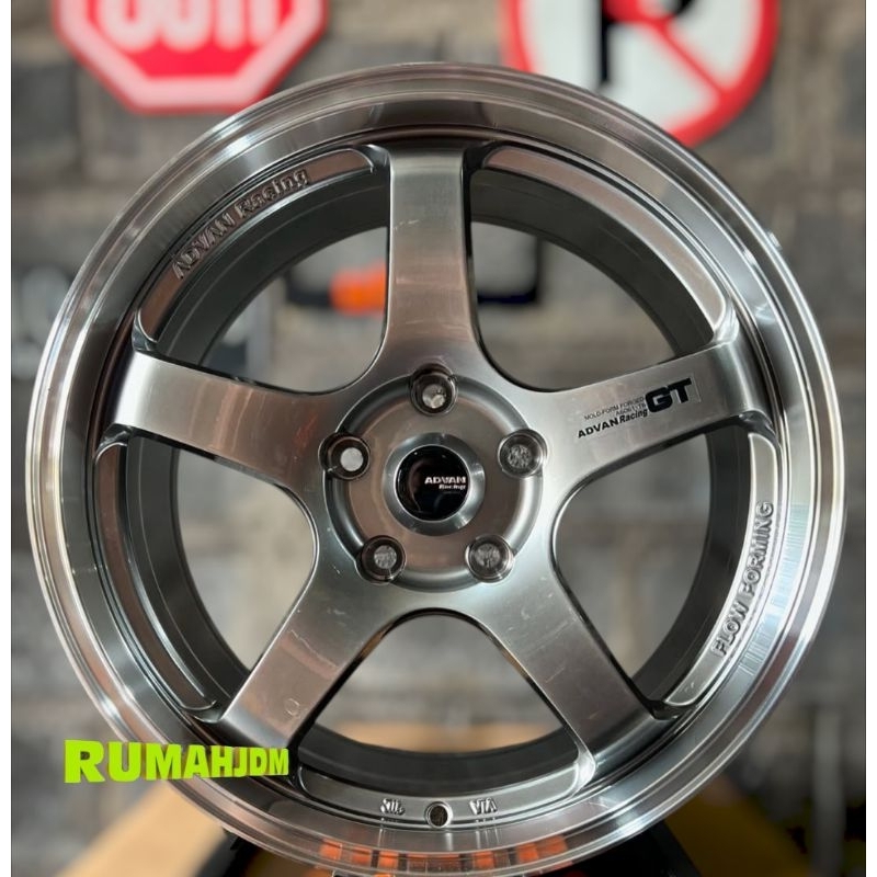 Jual velg racing mobil r18 ADVAN GT LEBAR 8,5 ET 42 velg ring 18 cocok ...
