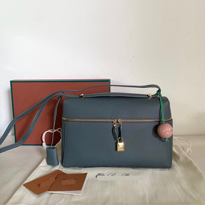 Jual LP L27 Extra Pocket Grained Leather Pouch | Shopee Indonesia