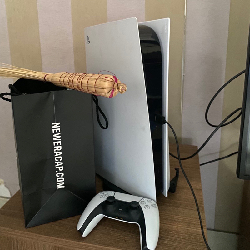 Jual Ps5 fat disc version pesanan om dimas | Shopee Indonesia