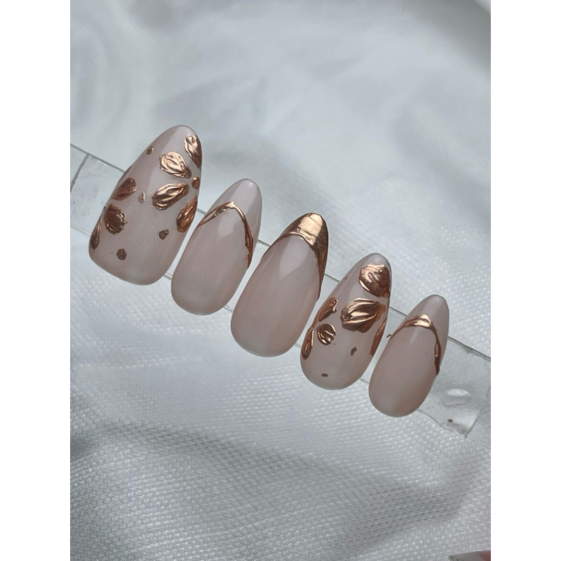 Jual JELLY SOFT PINK NUDE WITH FLOWERS ROSE GOLD CHROME PRESS ON NAILS ...
