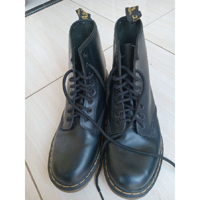 Jual docmart 1460 black smooth | Shopee Indonesia