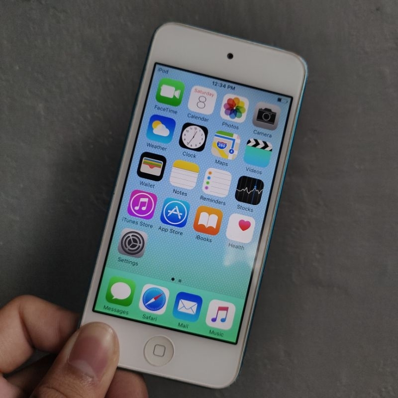 Jual iPod Touch 5 64GB Biru Normal Bebas Reset | Shopee Indonesia