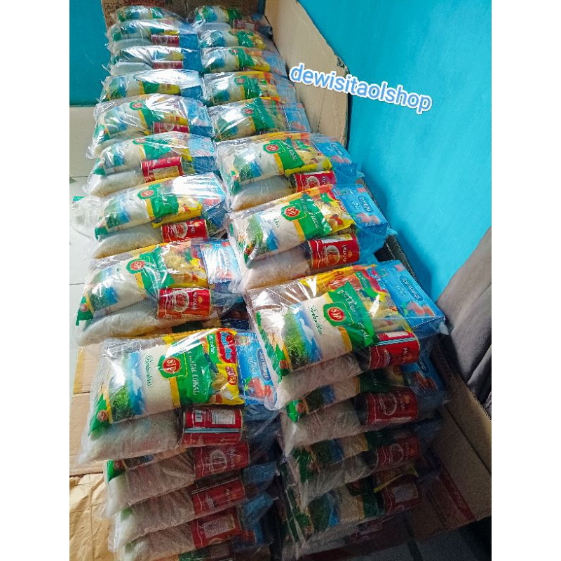 Jual paket sembako komplit untuk berbagi | Shopee Indonesia