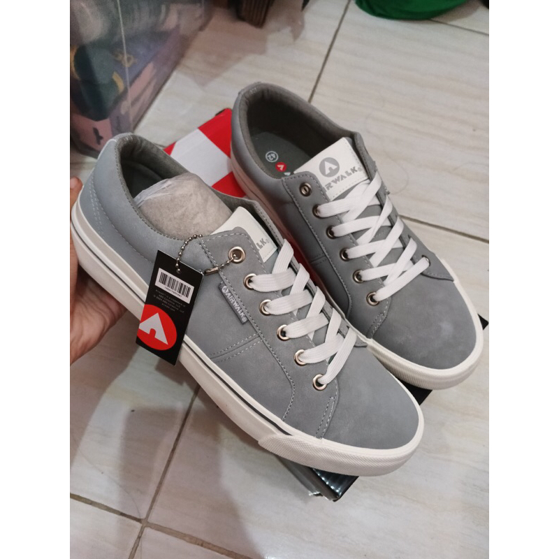 Jual Airwalk Basil Grey | Shopee Indonesia