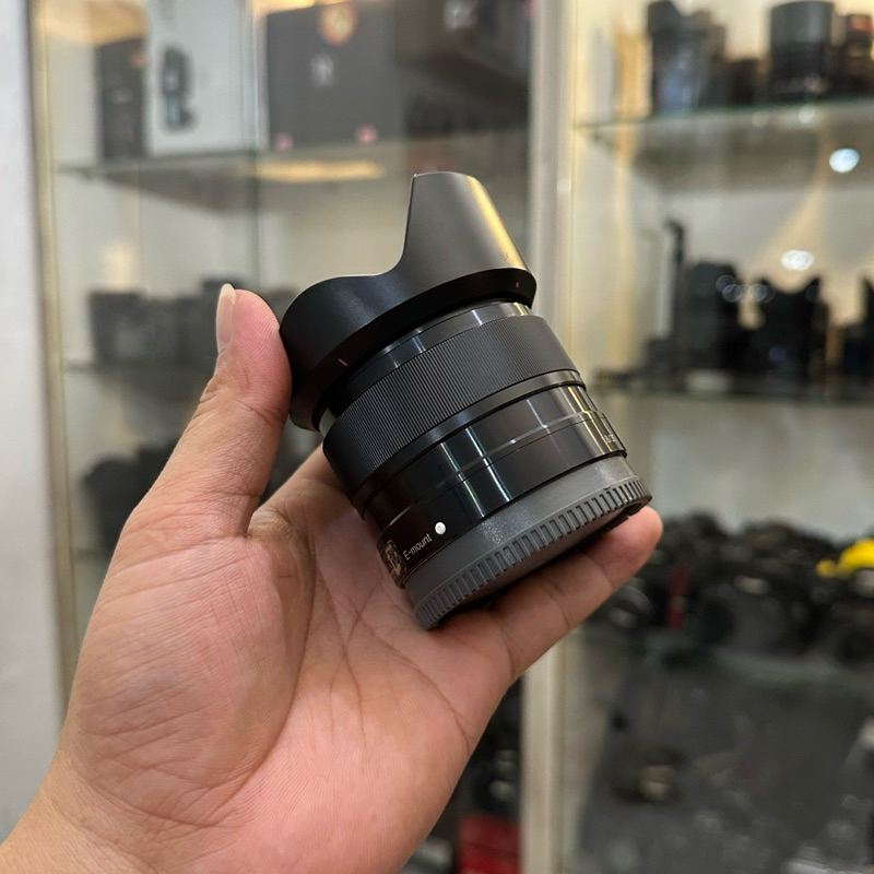 Jual sony E 35mm F1.8 oss lensa sony e mount | Shopee Indonesia
