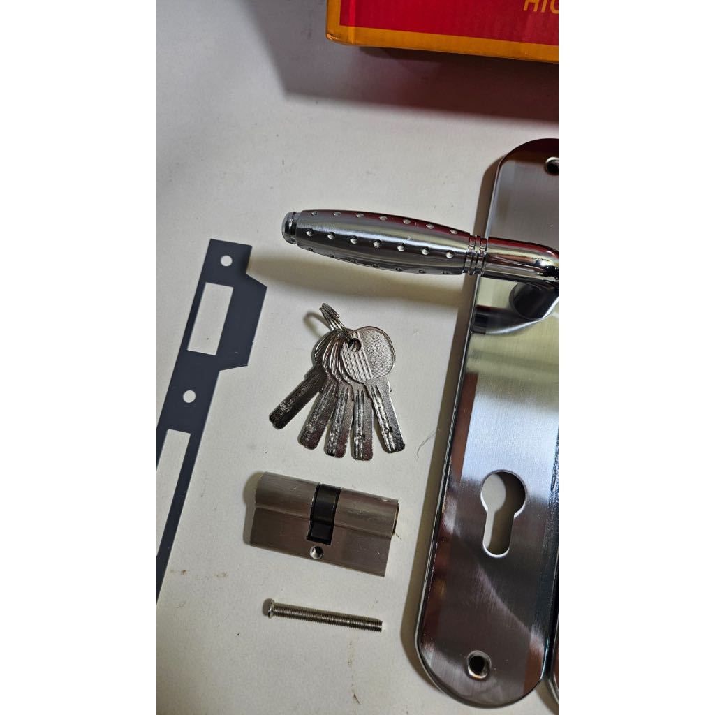 Jual HANDLE GAGANG PINTU BESAR CLASSIC 9002 STAINLESS | Shopee Indonesia