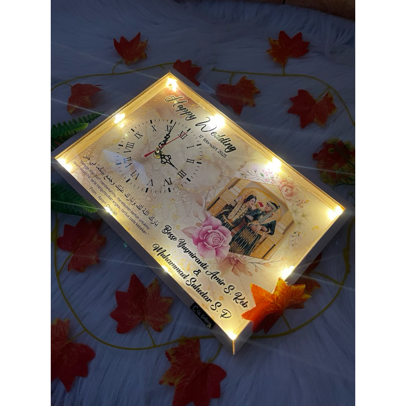 Jual Kado spesial frame 3D ukuran 20x30cm | Pigura gift wisuda, ultah ...