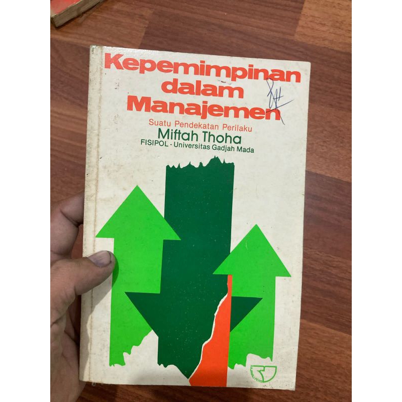 Jual Buku Kepemimpinan dalam Manajemen Auatu Pendekatan Perilaku Miftah ...