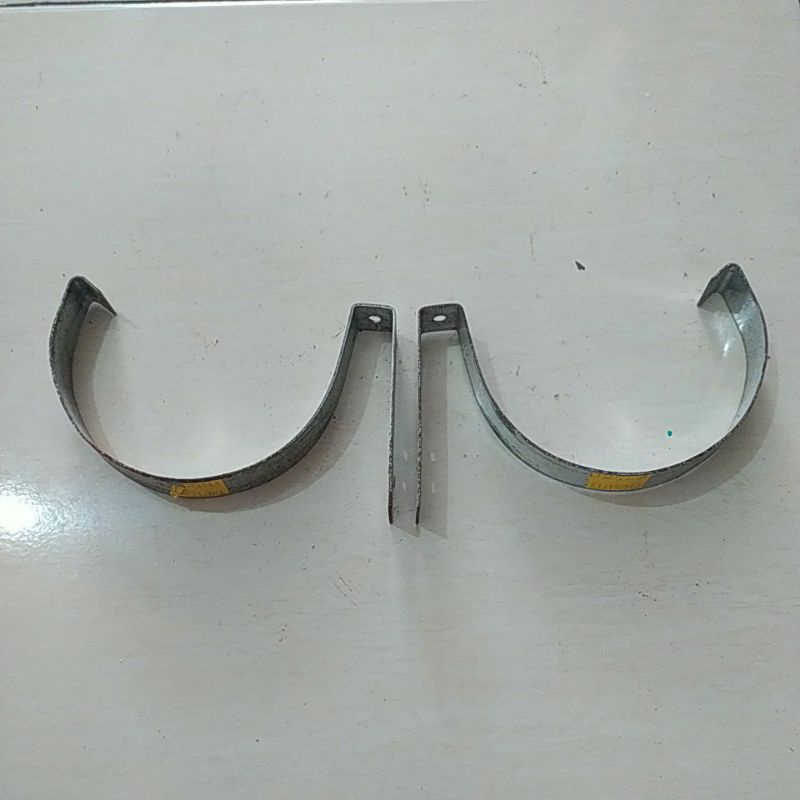 Jual gantungan talang / klem talang setengah lingkaran 6 inch | Shopee ...