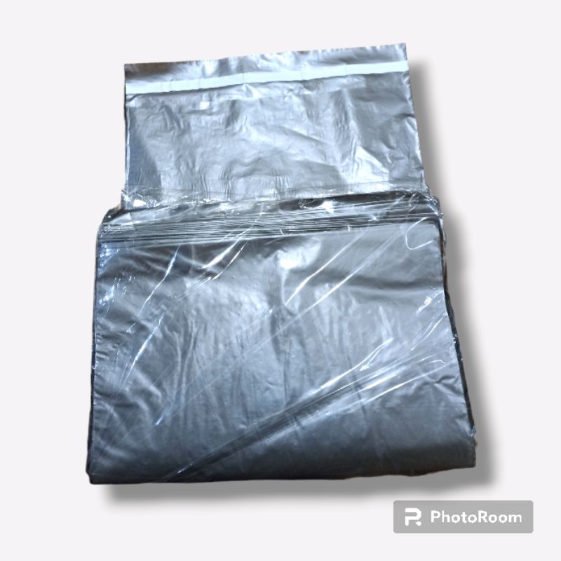 Jual plastik packing polymailer PE 30x40 silver/hitam isi +-100 lembar ...