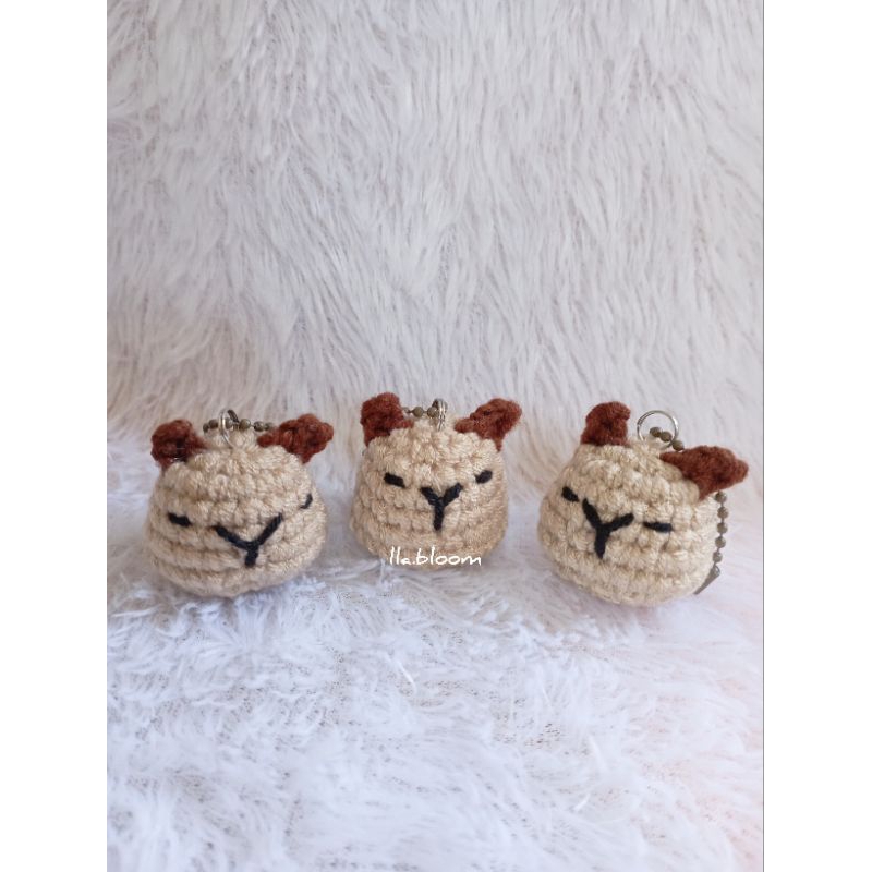 Jual capibara crochet keychain/gantungan kunci | Shopee Indonesia