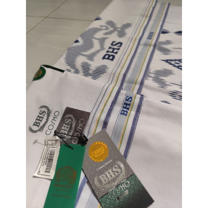 Jual sarung BHS cosmo silver baru | Shopee Indonesia