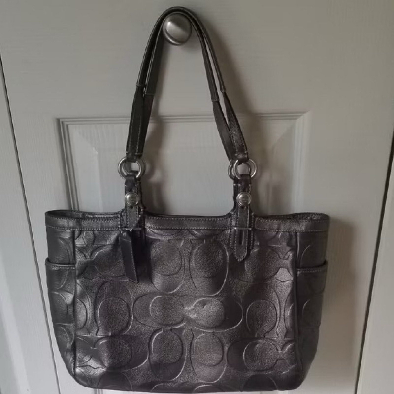 Jual Tas Coach Authentic Vintage Metallic Gunmetal Leather Tote Bag ...