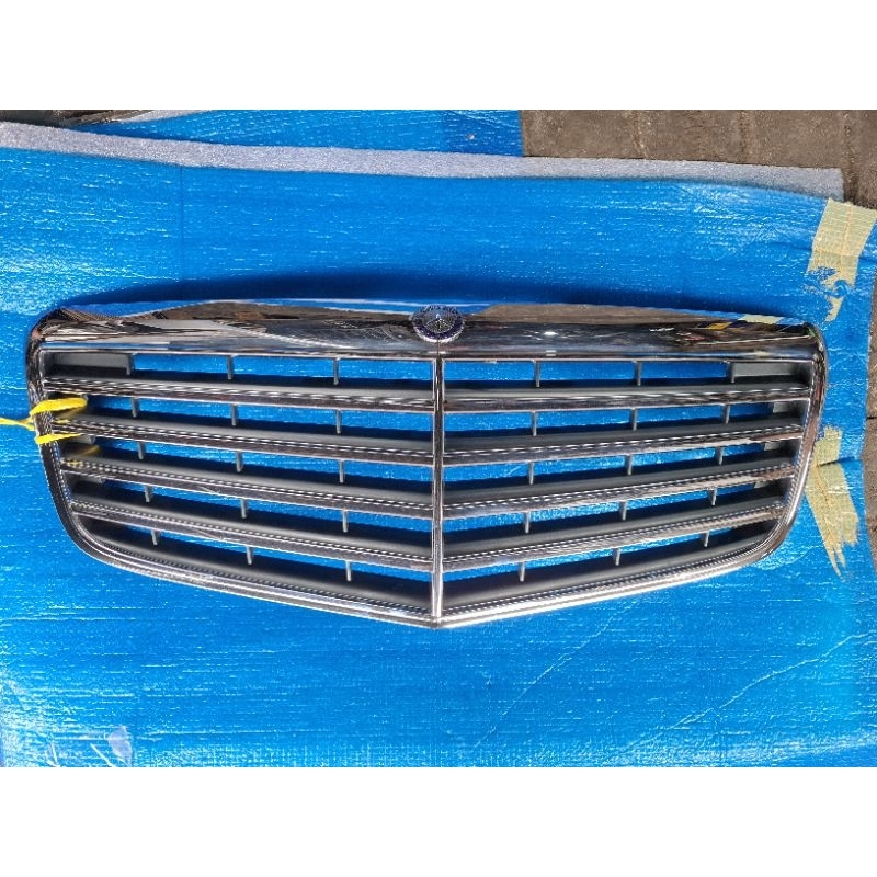 Jual Grill Grille Mercedes Benz W211 Facelift Original | Shopee Indonesia