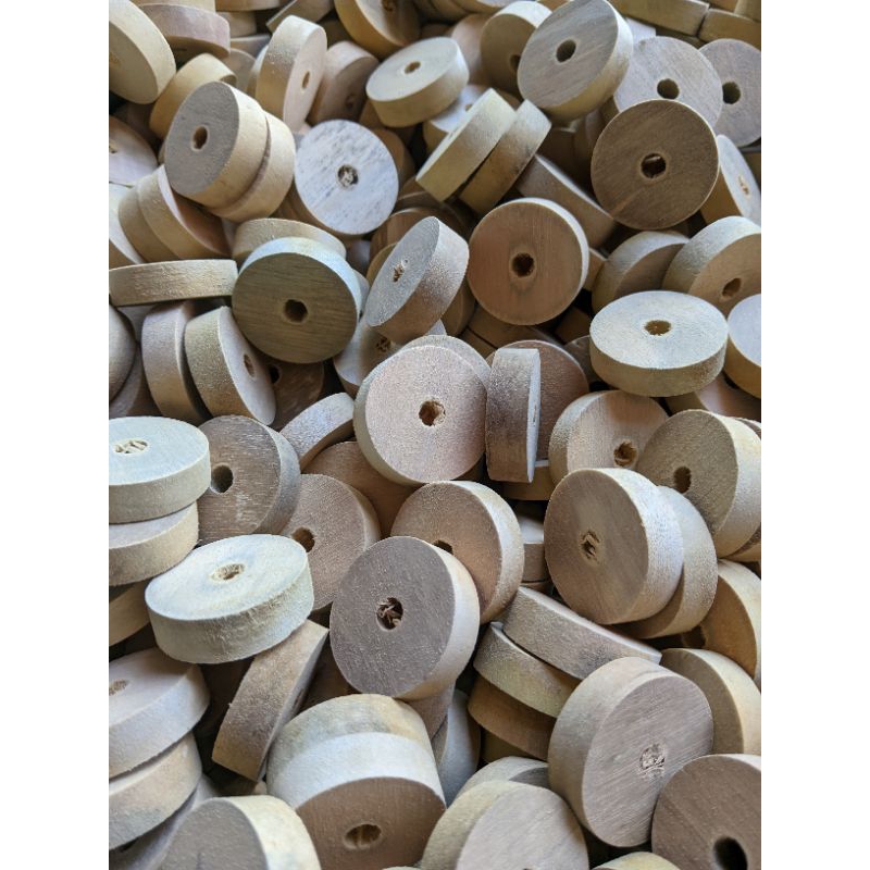 Jual RODA MAINAN KERETA KAYU DIAMETER 3CM TEBAL 1CM | Shopee Indonesia