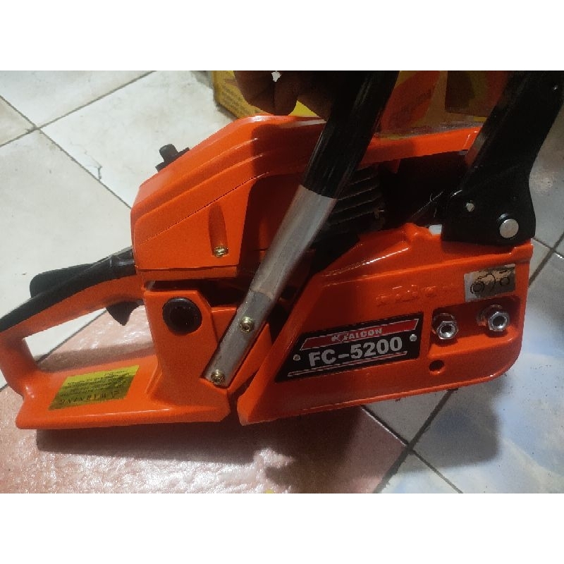 Jual MESIN SENSO CHAINSAW FALCON 5200 BAR BAJA / MESIN POTONG KAYU ...