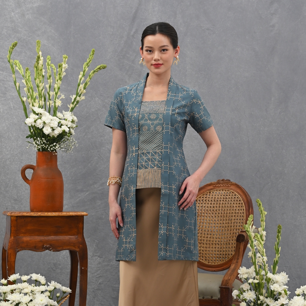 Jual NONA RARA - Kebaya Aling Garut Short Blue T4011, Baju Kerja Blouse Kebaya Batik Wanita ...