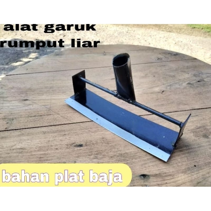 Jual Alat Cangkul dan Garuk Rumput Liar dan Gulma bhan plat Baja ...