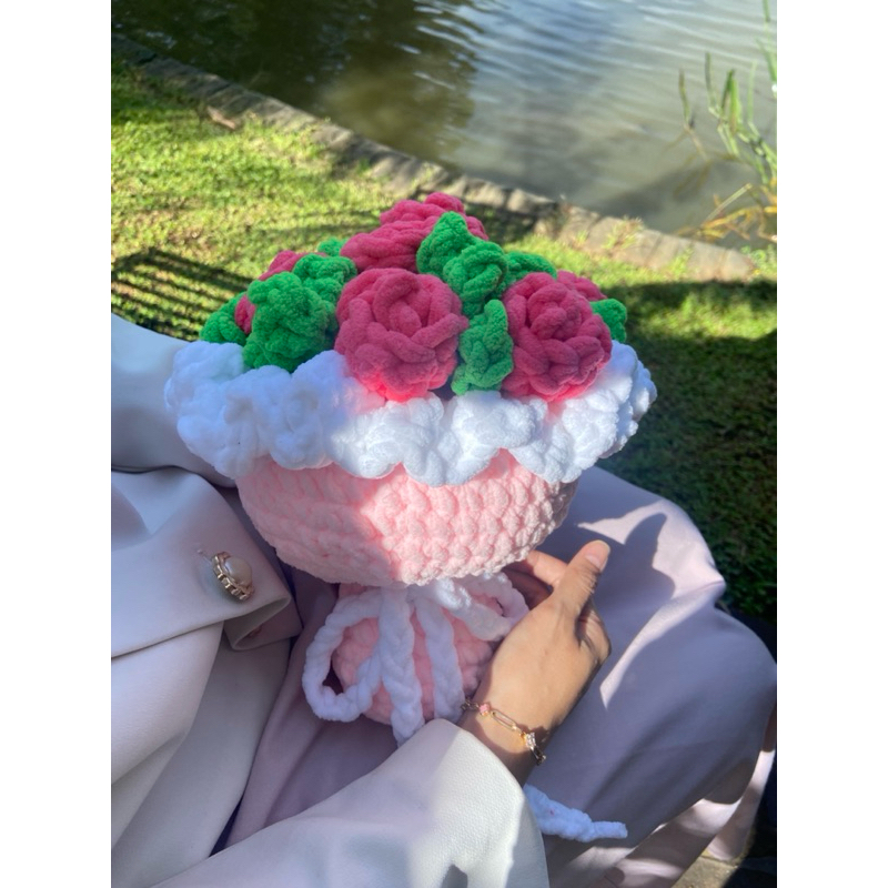 Jual [PRE-ORDER] ROSE FLOWER BIG BOUQUET \ CROCHET FLOWER / BUKET RAJUT ...